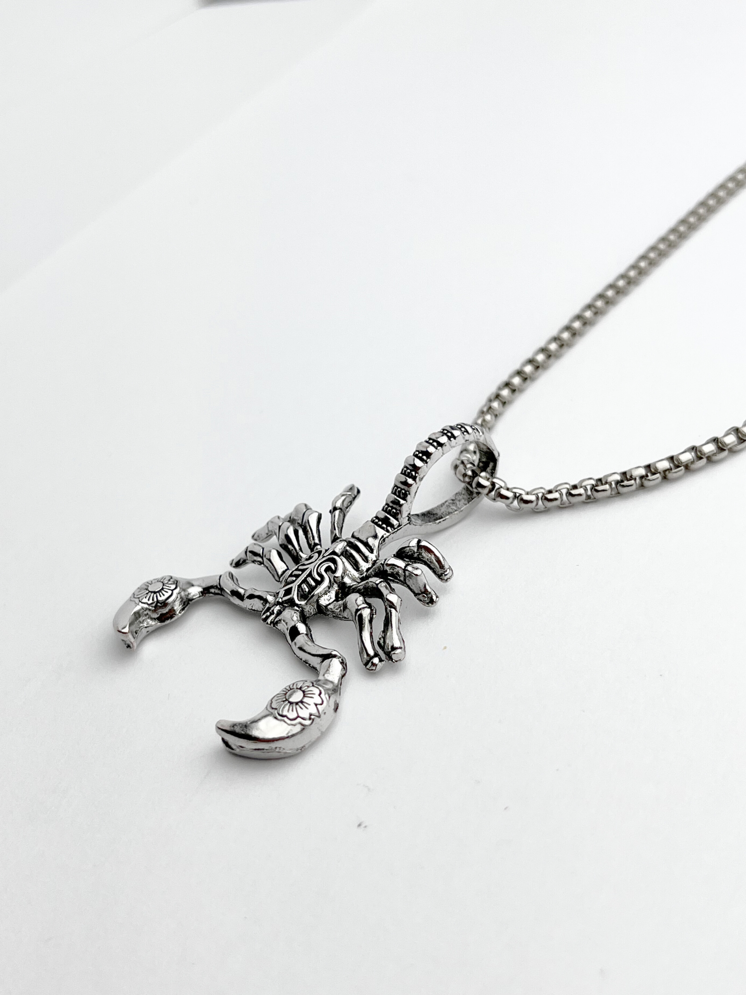 Scorpion Sigil Penadant – Warrior Spirit Necklace for Men | Veltin – VELTIN